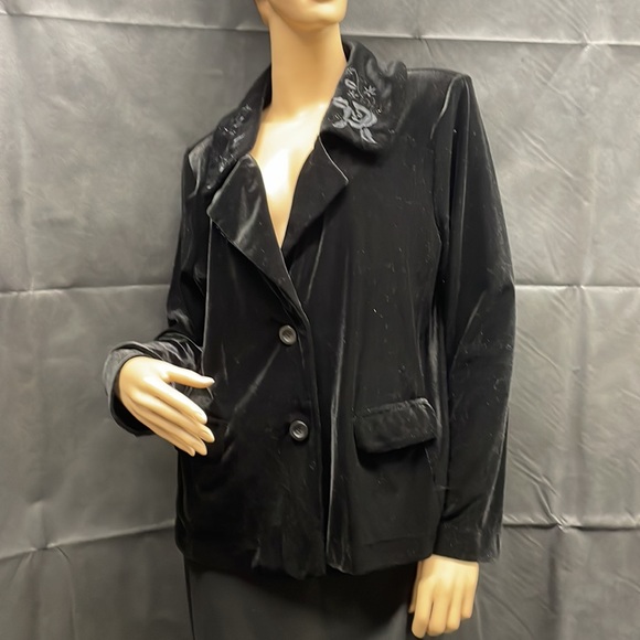 White Stag | Jackets & Coats | White Stag Black Velvet Embroidery ...